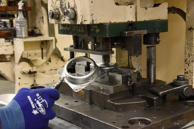 metal-punch-machine - Dunkirk Metal Products