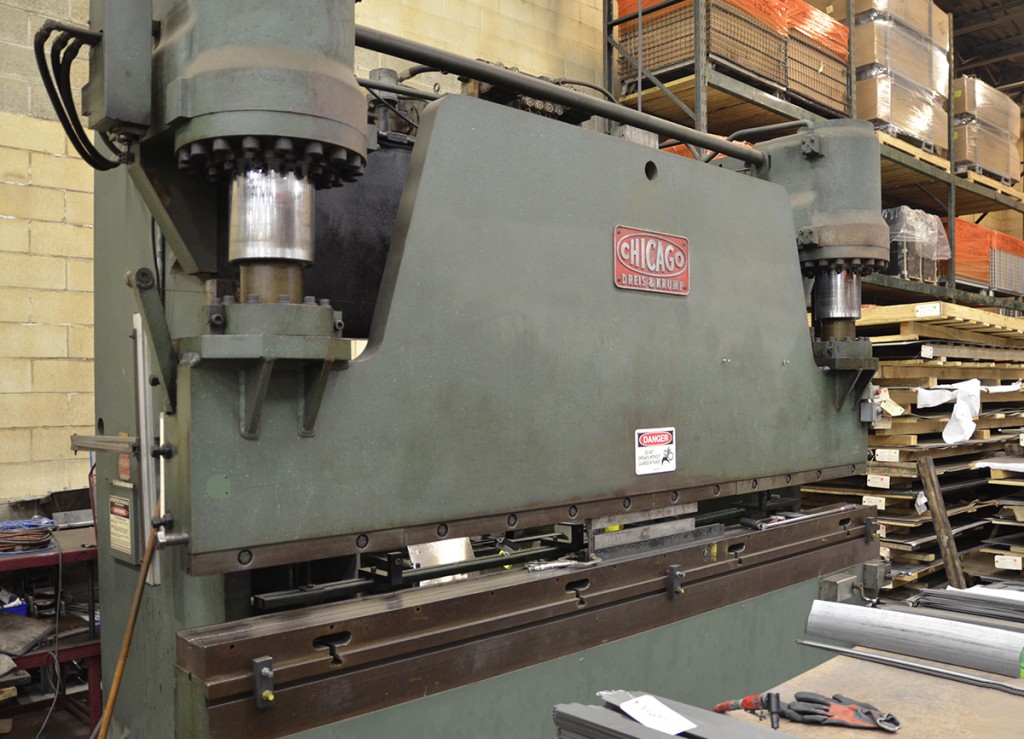 WEB 300 Ton Chicago - Dunkirk Metal Products